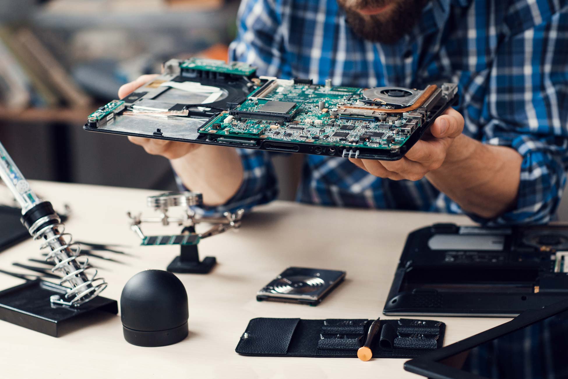 Recycle or Refurbish: The Best Retirement Plan For Your Electronics ...